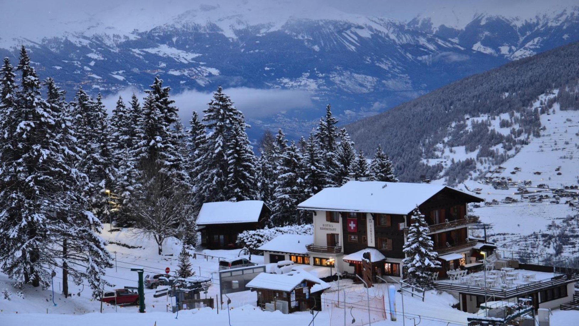 Four picture-perfect ski experience destinations for the new year - The ...